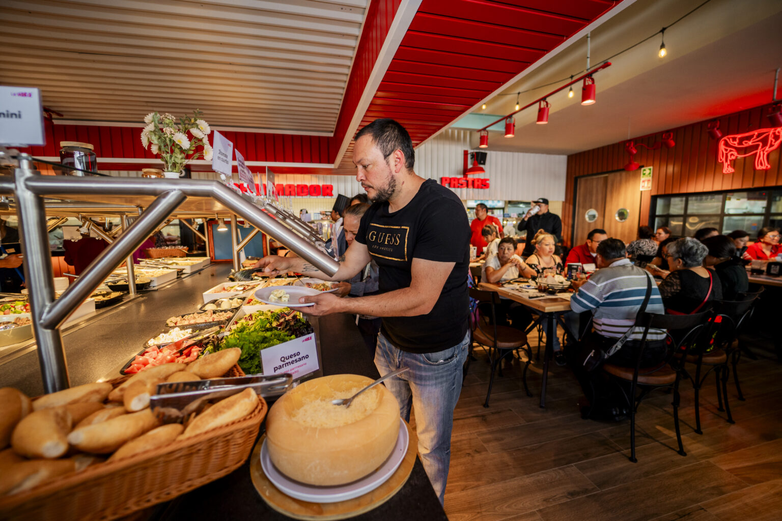 La Vaka y su Buffet sin límite, se expanden con nueva sucursal. ¡A ...